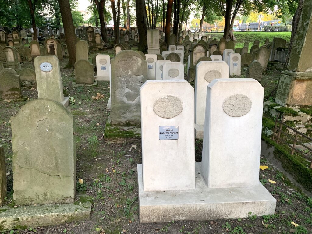 Bimah, Jewish cemetery and the old mikvah - traces of Tarnów Jews