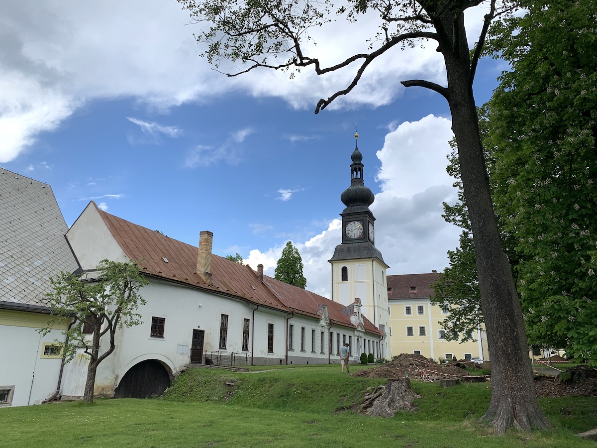 Pałac Zdziar nad Sazawą - majątek Kinskich z atrakcjami
